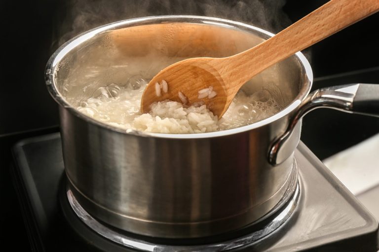 7 Genius Ways to Reheat Rice Without Drying It Out – DightonRock